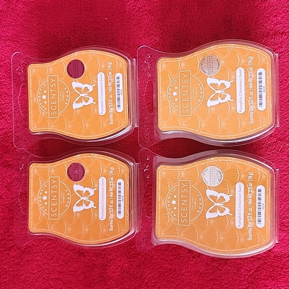 Scentsy | Other | New Set Of 4 Scentsy Authentic Scent Pumpkin Cinnamon ...